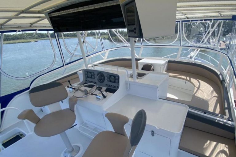 The 'Seafood' yacht from Caddyshack can now be yours, but for a huge ...