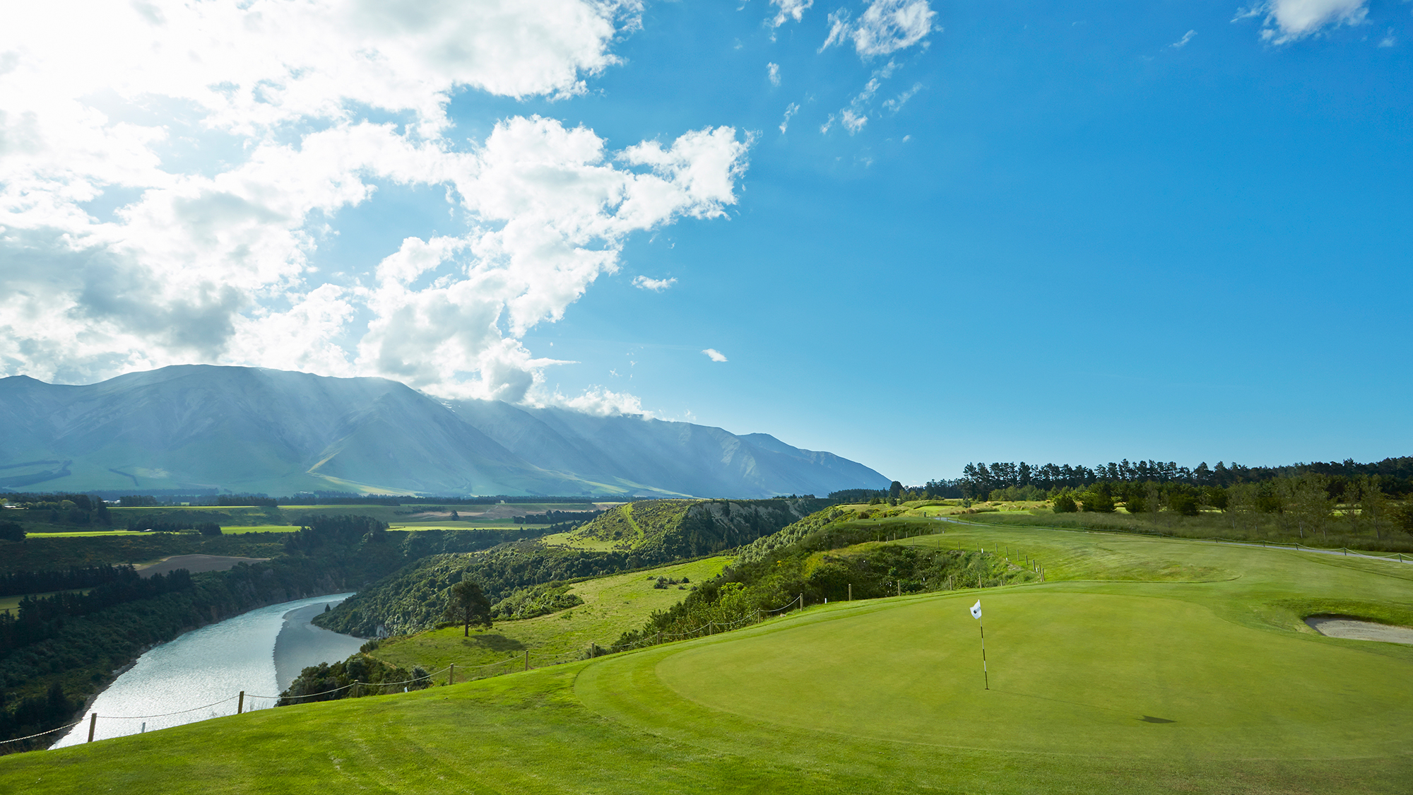 New Zealand: Alpine wonders - Australian Golf Digest